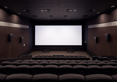 「TOHOシネマズ ららぽーと門真」が誇る特徴的な3シアターを紹介。最高の映画鑑賞がしたいなら、ららぽーと門真へ行こう！ | Maido