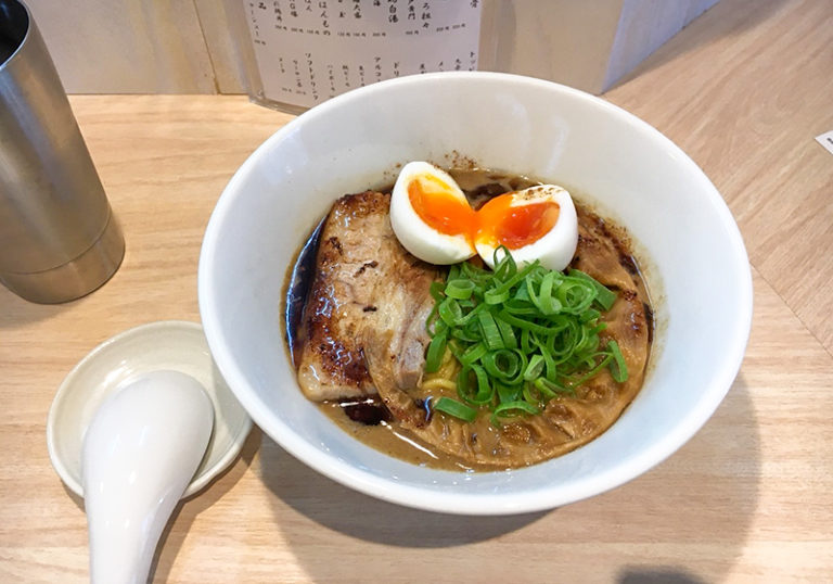 Japanese Restaurants, Osaka's Top 8 Ramen Shops | Maido