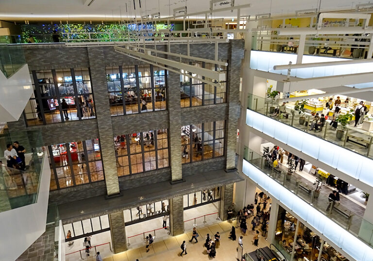 KITTE大阪へ行ってみた！JR大阪駅直結で超便利。魅力的なグルメやお土産店が集まる新スポットでした | Maido